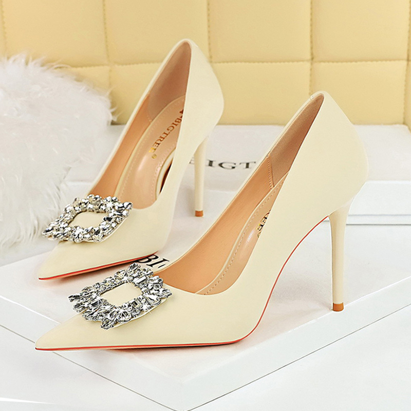 Wholesale Women's Rhinestone Decor High Heels K124020 Online